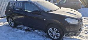 Melns Nissan Qashqai 2012 Jelgava, ar dzinēja tilpumu 1.60 L un nobraukumu 164 tūkst. km par 2999 €, foto 13 vietnē AUTOMOTO.COM.LV