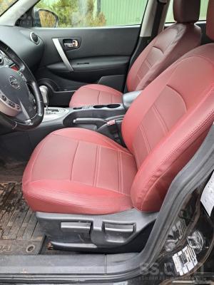 Black Nissan Qashqai 2012 in Riga, with an engine capacity of 2.00 L and mileage of 164 thousand km for 5990 €, photo 7 on AUTOMOTO.COM.LV