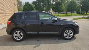 Melns Nissan Qashqai 2012 Rīga, ar dzinēja tilpumu 1.60 L un nobraukumu 227 tūkst. km par 7550 €, foto 5 vietnē AUTOMOTO.COM.LV