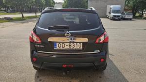 Melns Nissan Qashqai 2012 Rīga, ar dzinēja tilpumu 1.60 L un nobraukumu 227 tūkst. km par 7550 €, foto 7 vietnē AUTOMOTO.COM.LV