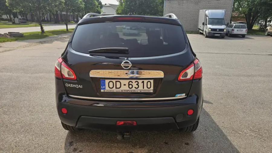 Melns Nissan Qashqai 2012 Rīga, ar dzinēja tilpumu 1.60 L un nobraukumu 227 tūkst. km par 7550 €, foto 7 vietnē AUTOMOTO.COM.LV