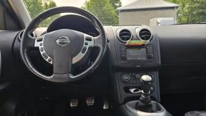Melns Nissan Qashqai 2012 Rīga, ar dzinēja tilpumu 1.60 L un nobraukumu 227 tūkst. km par 7550 €, foto 16 vietnē AUTOMOTO.COM.LV