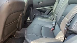 Melns Nissan Qashqai 2012 Rīga, ar dzinēja tilpumu 1.60 L un nobraukumu 227 tūkst. km par 7550 €, foto 24 vietnē AUTOMOTO.COM.LV