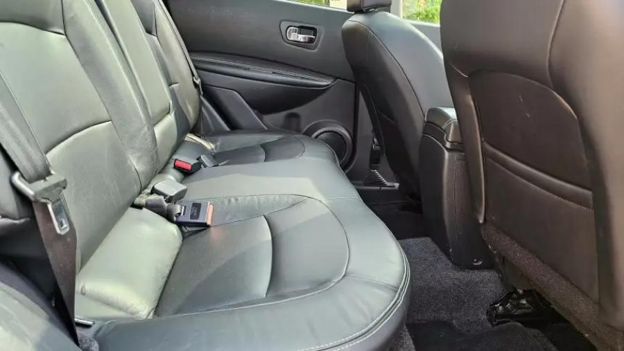 Melns Nissan Qashqai 2012 Rīga, ar dzinēja tilpumu 1.60 L un nobraukumu 227 tūkst. km par 7550 €, foto 27 vietnē AUTOMOTO.COM.LV
