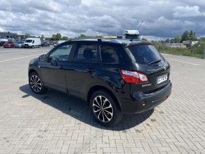 Melns Nissan Qashqai 2012 Tauragė, ar dzinēja tilpumu 1.60 L un nobraukumu 272 tūkst. km par 4200 €, foto 6 vietnē AUTOMOTO.COM.LV