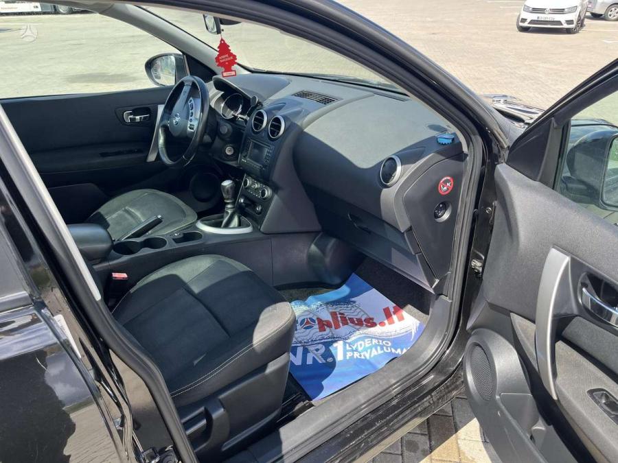 Melns Nissan Qashqai 2012 Tauragė, ar dzinēja tilpumu 1.60 L un nobraukumu 272 tūkst. km par 4200 €, foto 12 vietnē AUTOMOTO.COM.LV