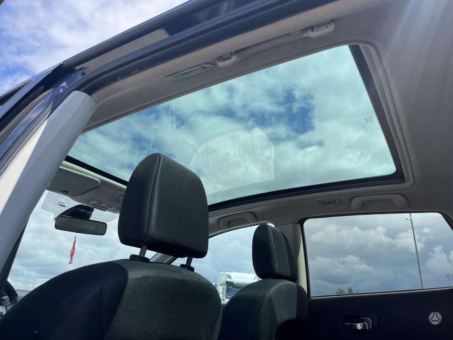 Melns Nissan Qashqai 2012 Tauragė, ar dzinēja tilpumu 1.60 L un nobraukumu 272 tūkst. km par 4200 €, foto 16 vietnē AUTOMOTO.COM.LV