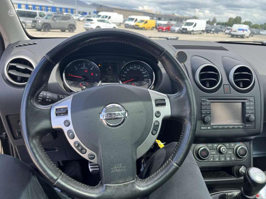 Melns Nissan Qashqai 2012 Tauragė, ar dzinēja tilpumu 1.60 L un nobraukumu 272 tūkst. km par 4200 €, foto 18 vietnē AUTOMOTO.COM.LV