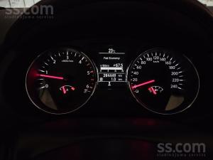 Black Nissan Qashqai 2012 in Jekabpils, with an engine capacity of 2.00 L and mileage of 285 thousand km for 6490 €, photo 28 on AUTOMOTO.COM.LV