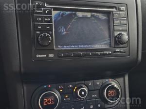 Black Nissan Qashqai 2012 in Jekabpils, with an engine capacity of 2.00 L and mileage of 285 thousand km for 6490 €, photo 30 on AUTOMOTO.COM.LV