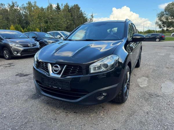 Melns Nissan Qashqai 2012 Jurbarkas, ar dzinēja tilpumu 1.46 L un nobraukumu 242 tūkst. km par 5250 €, foto 3 vietnē AUTOMOTO.COM.LV