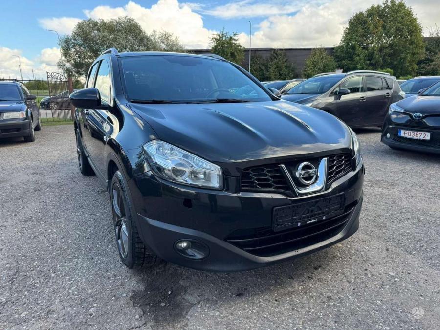Melns Nissan Qashqai 2012 Jurbarkas, ar dzinēja tilpumu 1.46 L un nobraukumu 242 tūkst. km par 5250 €, foto 4 vietnē AUTOMOTO.COM.LV