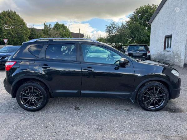 Melns Nissan Qashqai 2012 Jurbarkas, ar dzinēja tilpumu 1.46 L un nobraukumu 242 tūkst. km par 5250 €, foto 5 vietnē AUTOMOTO.COM.LV