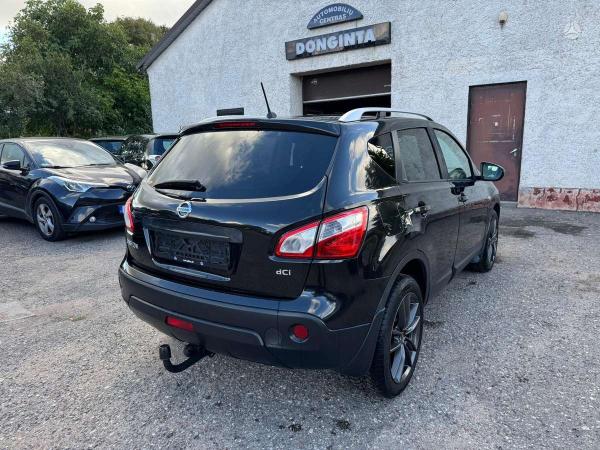 Melns Nissan Qashqai 2012 Jurbarkas, ar dzinēja tilpumu 1.46 L un nobraukumu 242 tūkst. km par 5250 €, foto 6 vietnē AUTOMOTO.COM.LV