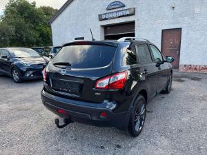Melns Nissan Qashqai 2012 Jurbarkas, ar dzinēja tilpumu 1.46 L un nobraukumu 242 tūkst. km par 5250 €, foto 6 vietnē AUTOMOTO.COM.LV