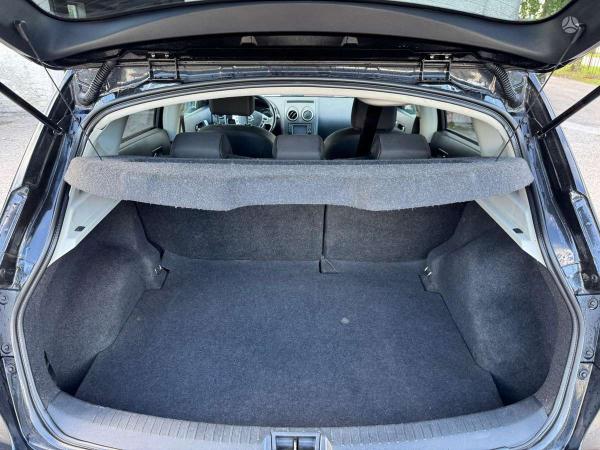 Melns Nissan Qashqai 2012 Jurbarkas, ar dzinēja tilpumu 1.46 L un nobraukumu 242 tūkst. km par 5250 €, foto 8 vietnē AUTOMOTO.COM.LV