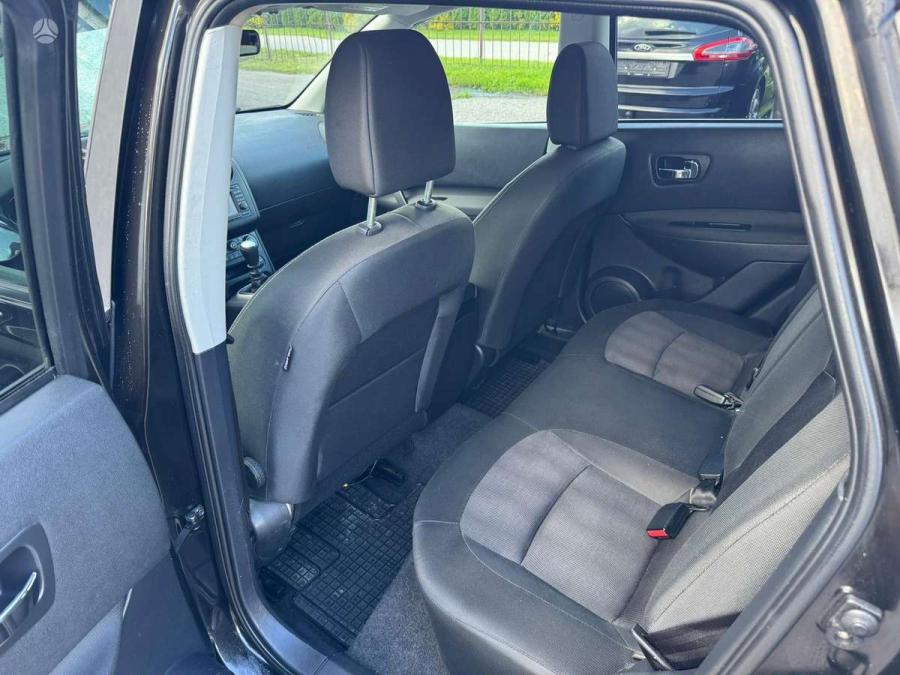 Melns Nissan Qashqai 2012 Jurbarkas, ar dzinēja tilpumu 1.46 L un nobraukumu 242 tūkst. km par 5250 €, foto 13 vietnē AUTOMOTO.COM.LV