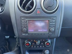 Melns Nissan Qashqai 2012 Jurbarkas, ar dzinēja tilpumu 1.46 L un nobraukumu 242 tūkst. km par 5250 €, foto 16 vietnē AUTOMOTO.COM.LV