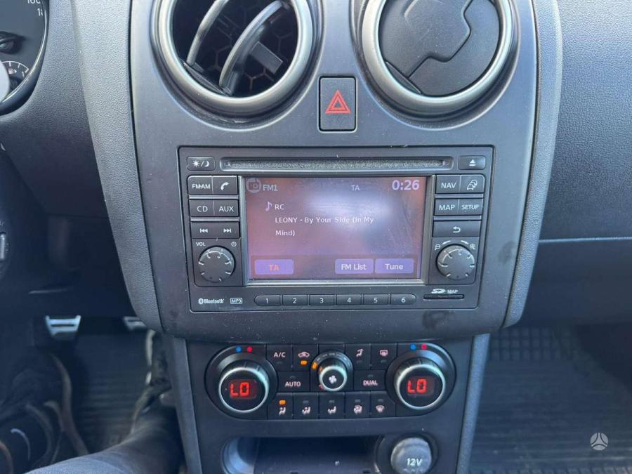Melns Nissan Qashqai 2012 Jurbarkas, ar dzinēja tilpumu 1.46 L un nobraukumu 242 tūkst. km par 5250 €, foto 16 vietnē AUTOMOTO.COM.LV