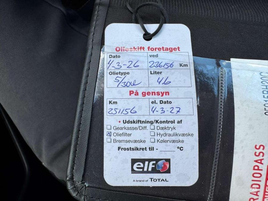 Melns Nissan Qashqai 2012 Jurbarkas, ar dzinēja tilpumu 1.46 L un nobraukumu 242 tūkst. km par 5250 €, foto 18 vietnē AUTOMOTO.COM.LV