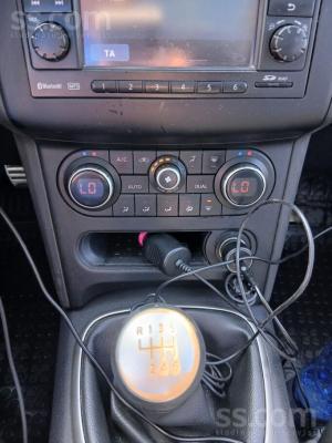 Melns Nissan Qashqai 2012 Liepāja, ar dzinēja tilpumu 1.50 L un nobraukumu 408 tūkst. km par 4800 €, foto 8 vietnē AUTOMOTO.COM.LV