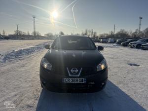 Black Nissan Qashqai 2013 in Marijampole, with an engine capacity of 1.50 L and mileage of 270 thousand km for 5700 €, photo 2 on AUTOMOTO.COM.LV