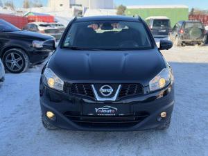 Melns Nissan Qashqai 2013 Viļņa, ar dzinēja tilpumu 1.60 L un nobraukumu 274 tūkst. km par 5500 €, foto 2 vietnē AUTOMOTO.COM.LV