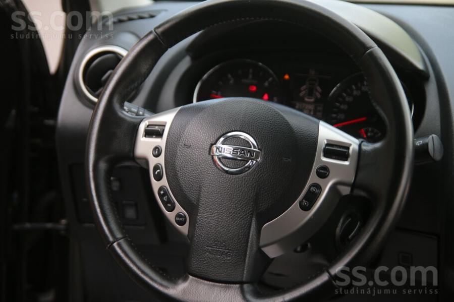 Melns Nissan Qashqai 2013 Rīga, ar dzinēja tilpumu 1.60 L un nobraukumu 0 tūkst. km par 6990 €, foto 14 vietnē AUTOMOTO.COM.LV