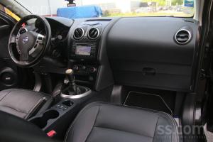 Melns Nissan Qashqai 2013 Rīga, ar dzinēja tilpumu 1.60 L un nobraukumu 0 tūkst. km par 6990 €, foto 15 vietnē AUTOMOTO.COM.LV