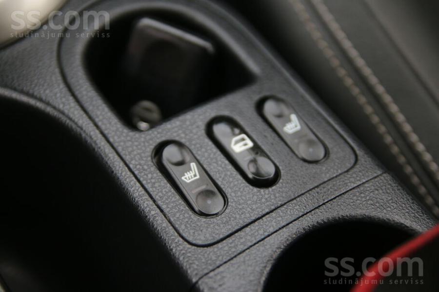 Melns Nissan Qashqai 2013 Rīga, ar dzinēja tilpumu 1.60 L un nobraukumu 0 tūkst. km par 6990 €, foto 24 vietnē AUTOMOTO.COM.LV