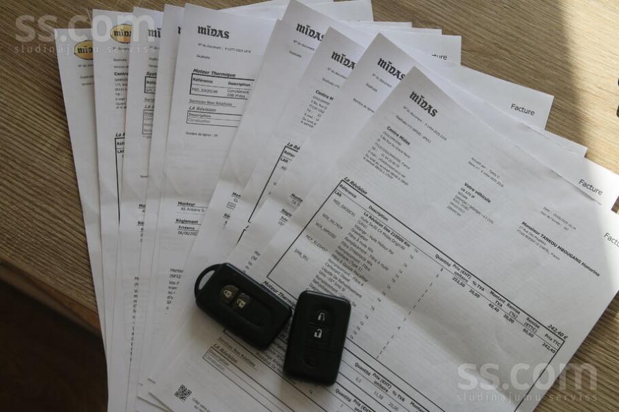 Melns Nissan Qashqai 2013 Rīga, ar dzinēja tilpumu 1.60 L un nobraukumu 0 tūkst. km par 6990 €, foto 26 vietnē AUTOMOTO.COM.LV
