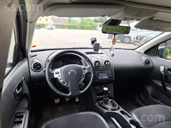 Melns Nissan Qashqai 2013 Bauska, ar dzinēja tilpumu 1.50 L un nobraukumu 0 tūkst. km par 2700 €, foto 2 vietnē AUTOMOTO.COM.LV