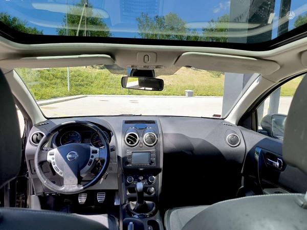 Melns Nissan Qashqai 2013 Viļņa, ar dzinēja tilpumu 1.60 L un nobraukumu 191 tūkst. km par 5600 €, foto 6 vietnē AUTOMOTO.COM.LV