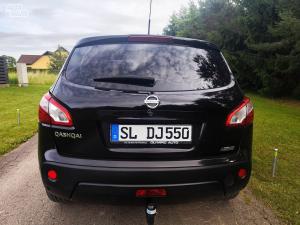 Black Nissan Qashqai 2013 in Mazeikiai, with an engine capacity of 1.60 L and mileage of 185 thousand km for 6300 €, photo 9 on AUTOMOTO.COM.LV