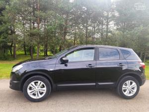 Black Nissan Qashqai 2013 in Mazeikiai, with an engine capacity of 1.60 L and mileage of 185 thousand km for 6300 €, photo 25 on AUTOMOTO.COM.LV