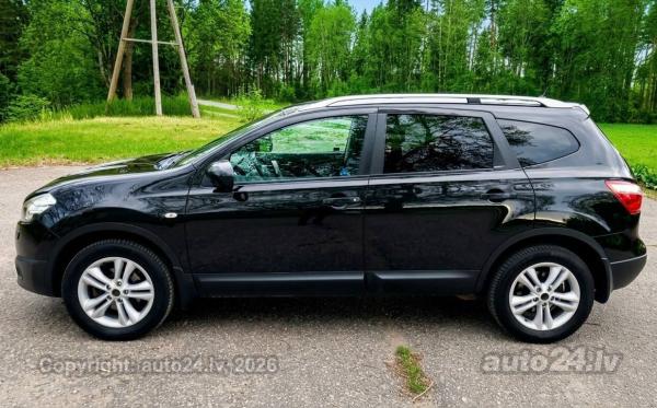Melns Nissan Qashqai 2013 Valga, ar dzinēja tilpumu 1.60 L un nobraukumu 299 tūkst. km par 4990 €, foto 2 vietnē AUTOMOTO.COM.LV