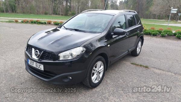 Melns Nissan Qashqai 2013 Valga, ar dzinēja tilpumu 1.60 L un nobraukumu 299 tūkst. km par 4990 €, foto 6 vietnē AUTOMOTO.COM.LV