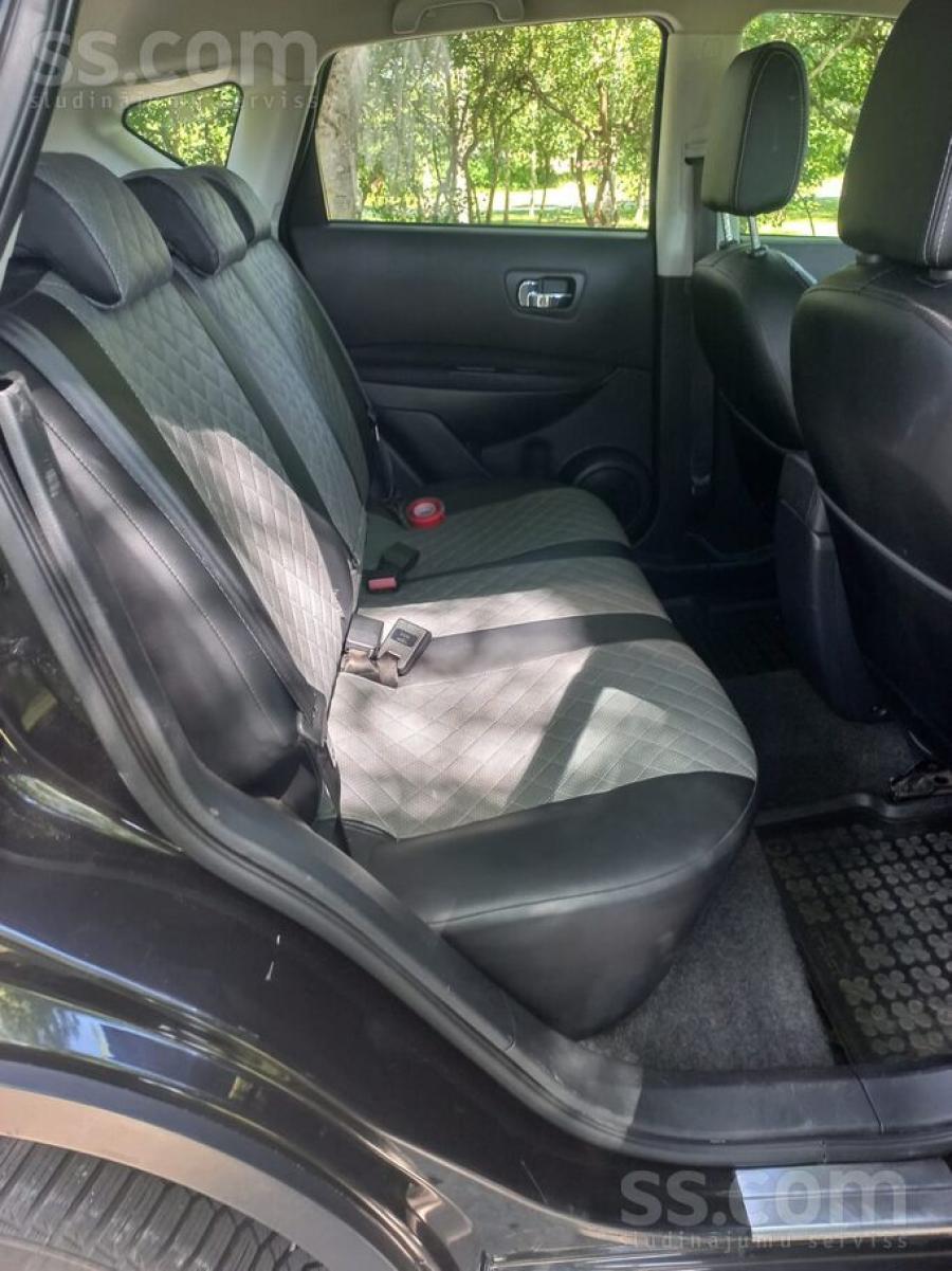 Melns Nissan Qashqai 2013 Dobele, ar dzinēja tilpumu 1.50 L un nobraukumu 235 tūkst. km par 4500 €, foto 8 vietnē AUTOMOTO.COM.LV