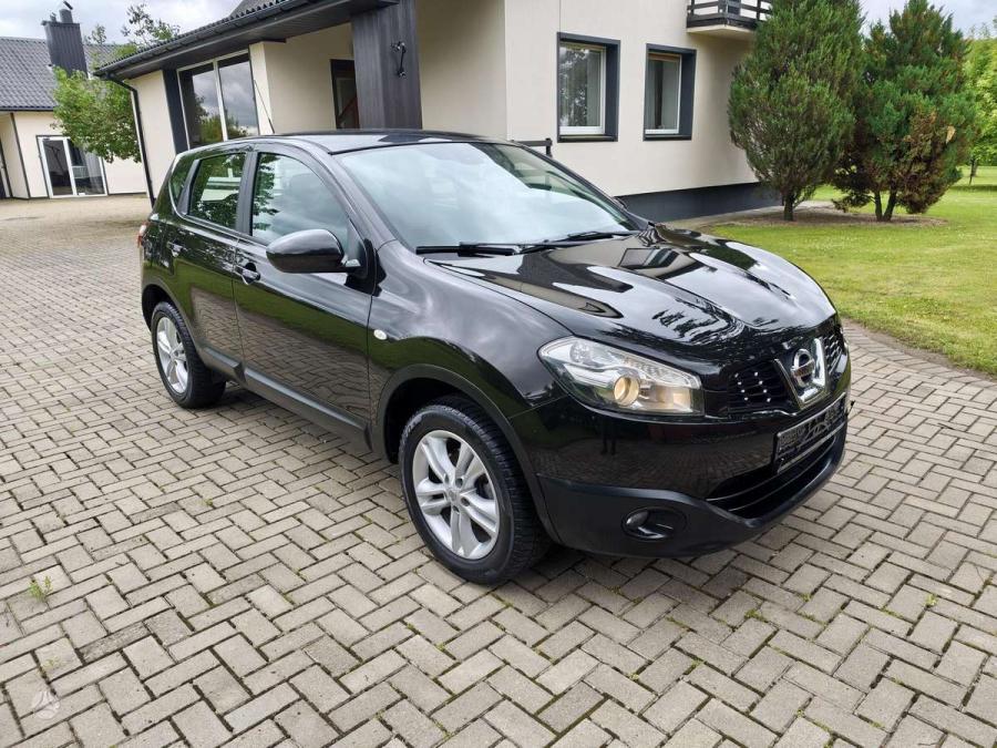 Melns Nissan Qashqai 2013 Šauļi, ar dzinēja tilpumu 1.46 L un nobraukumu 257 tūkst. km par 4950 €, foto 5 vietnē AUTOMOTO.COM.LV