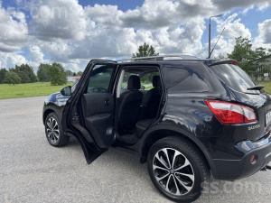Melns Nissan Qashqai 2013 Cēsis, ar dzinēja tilpumu 1.60 L un nobraukumu 0 tūkst. km par 7900 €, foto 12 vietnē AUTOMOTO.COM.LV