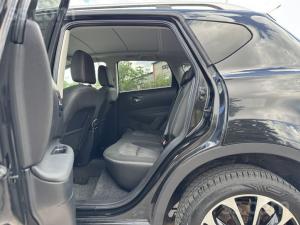 Melns Nissan Qashqai 2013 Cēsis, ar dzinēja tilpumu 1.60 L un nobraukumu 0 tūkst. km par 7900 €, foto 13 vietnē AUTOMOTO.COM.LV