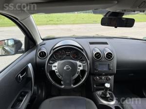 Melns Nissan Qashqai 2013 Cēsis, ar dzinēja tilpumu 1.60 L un nobraukumu 0 tūkst. km par 7900 €, foto 15 vietnē AUTOMOTO.COM.LV
