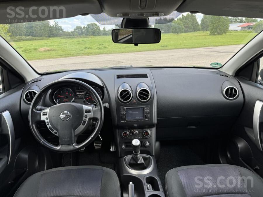 Melns Nissan Qashqai 2013 Cēsis, ar dzinēja tilpumu 1.60 L un nobraukumu 0 tūkst. km par 7900 €, foto 16 vietnē AUTOMOTO.COM.LV