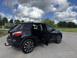 Melns Nissan Qashqai 2013 Cēsis, ar dzinēja tilpumu 1.60 L un nobraukumu 0 tūkst. km par 7900 €, foto 19 vietnē AUTOMOTO.COM.LV