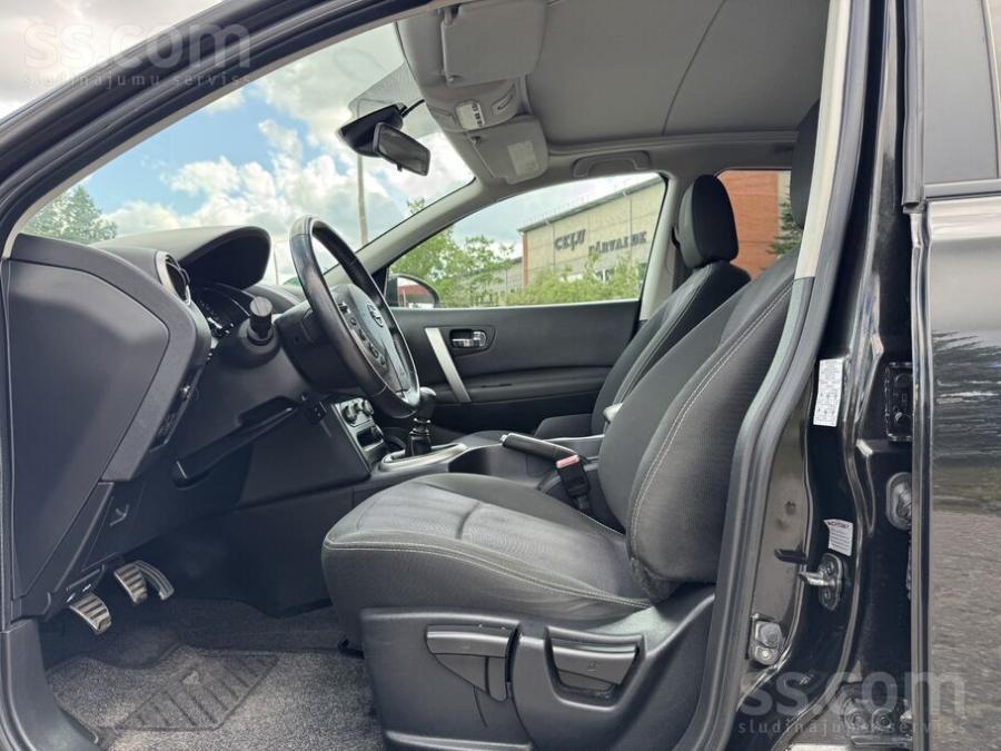 Melns Nissan Qashqai 2013 Cēsis, ar dzinēja tilpumu 1.60 L un nobraukumu 0 tūkst. km par 7900 €, foto 25 vietnē AUTOMOTO.COM.LV