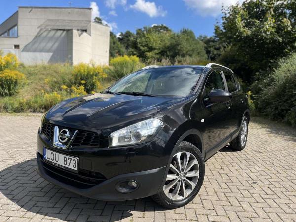 Nissan Qashqai 2013 Viļņa vietnē Melns Nissan Qashqai 2013 Viļņa, ar dzinēja tilpumu 1.60 L un nobraukumu 220 tūkst. km par 4900 €, foto 1 vietnē AUTOMOTO.COM.LV