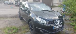 Melns Nissan Qashqai 2013 Daugavpils, ar dzinēja tilpumu 1.60 L un nobraukumu 256 tūkst. km par 4350 €, foto  vietnē AUTOMOTO.COM.LV