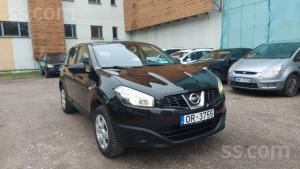 Melns Nissan Qashqai 2013 Daugavpils, ar dzinēja tilpumu 1.60 L un nobraukumu 0 tūkst. km par 7100 €, foto 4 vietnē AUTOMOTO.COM.LV