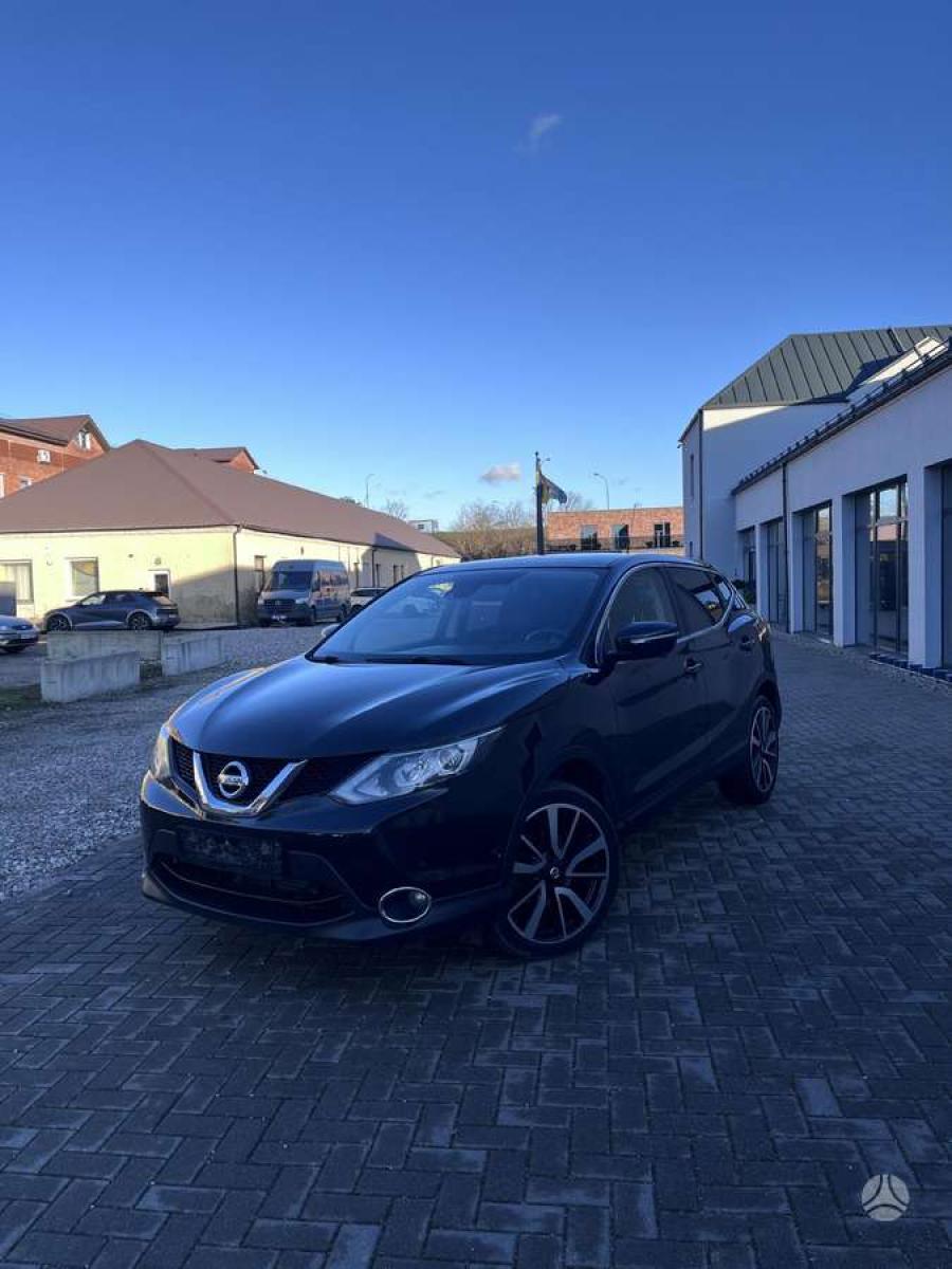 Melns Nissan Qashqai 2014 Klaipėda, ar dzinēja tilpumu 1.60 L un nobraukumu 146 tūkst. km par 11200 €, foto 1 vietnē AUTOMOTO.COM.LV