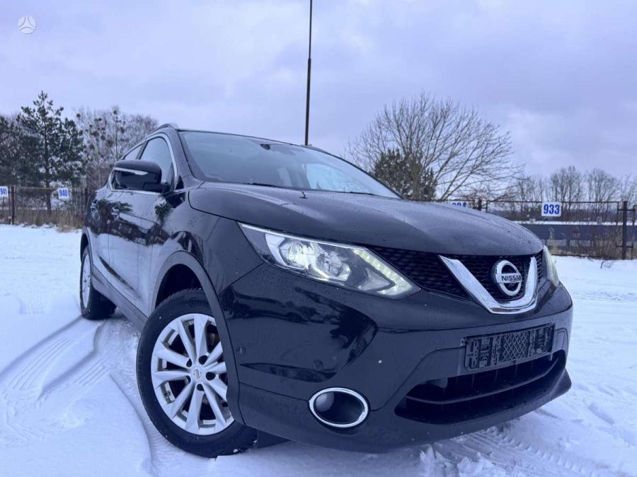 Melns Nissan Qashqai 2014 Alīta, ar dzinēja tilpumu 1.46 L un nobraukumu 244 tūkst. km par 9950 €, foto 5 vietnē AUTOMOTO.COM.LV